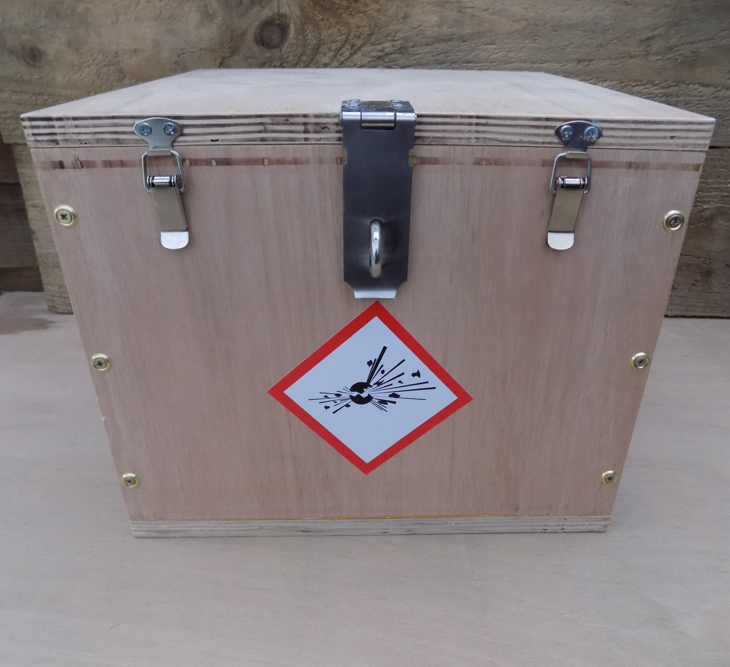 Blackpowder gunpowder & Pyrodex Powder x9 500g bottle storage boxes ...